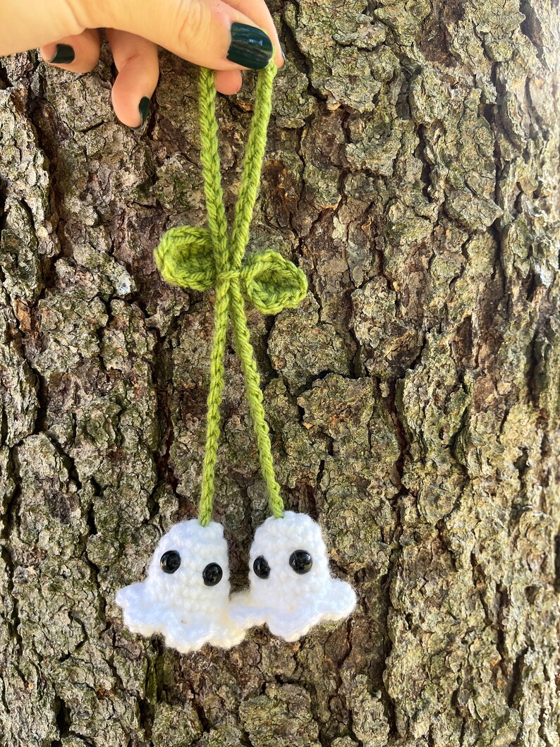 Handmade Crochet Ghost Lily of the Valley Car Accessory, Amigurumi, Car ...