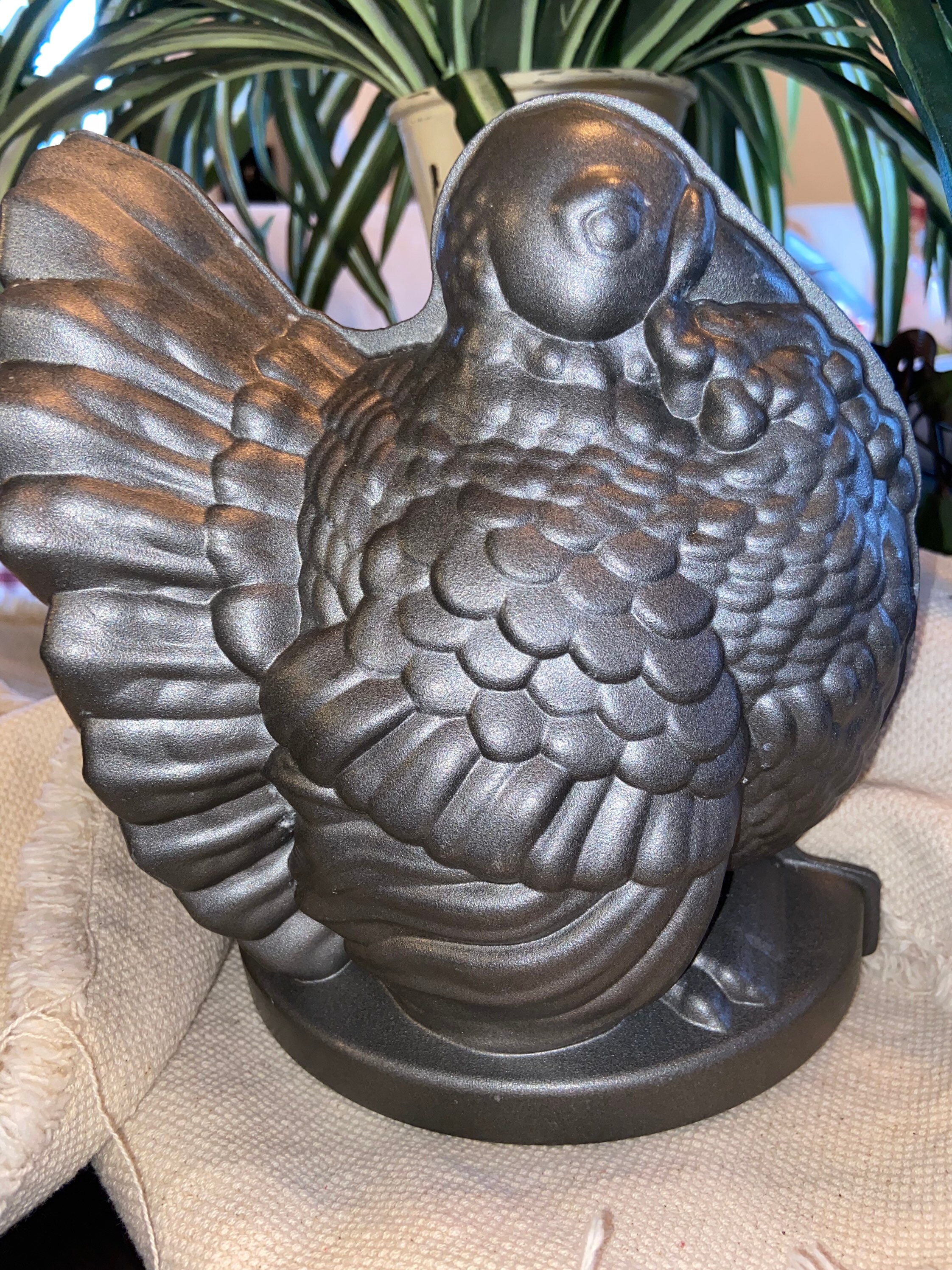 Heavy Metal Turkey Mold - Etsy