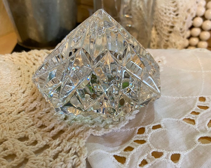 Stunning Lead Crystal Paperweight - Etsy