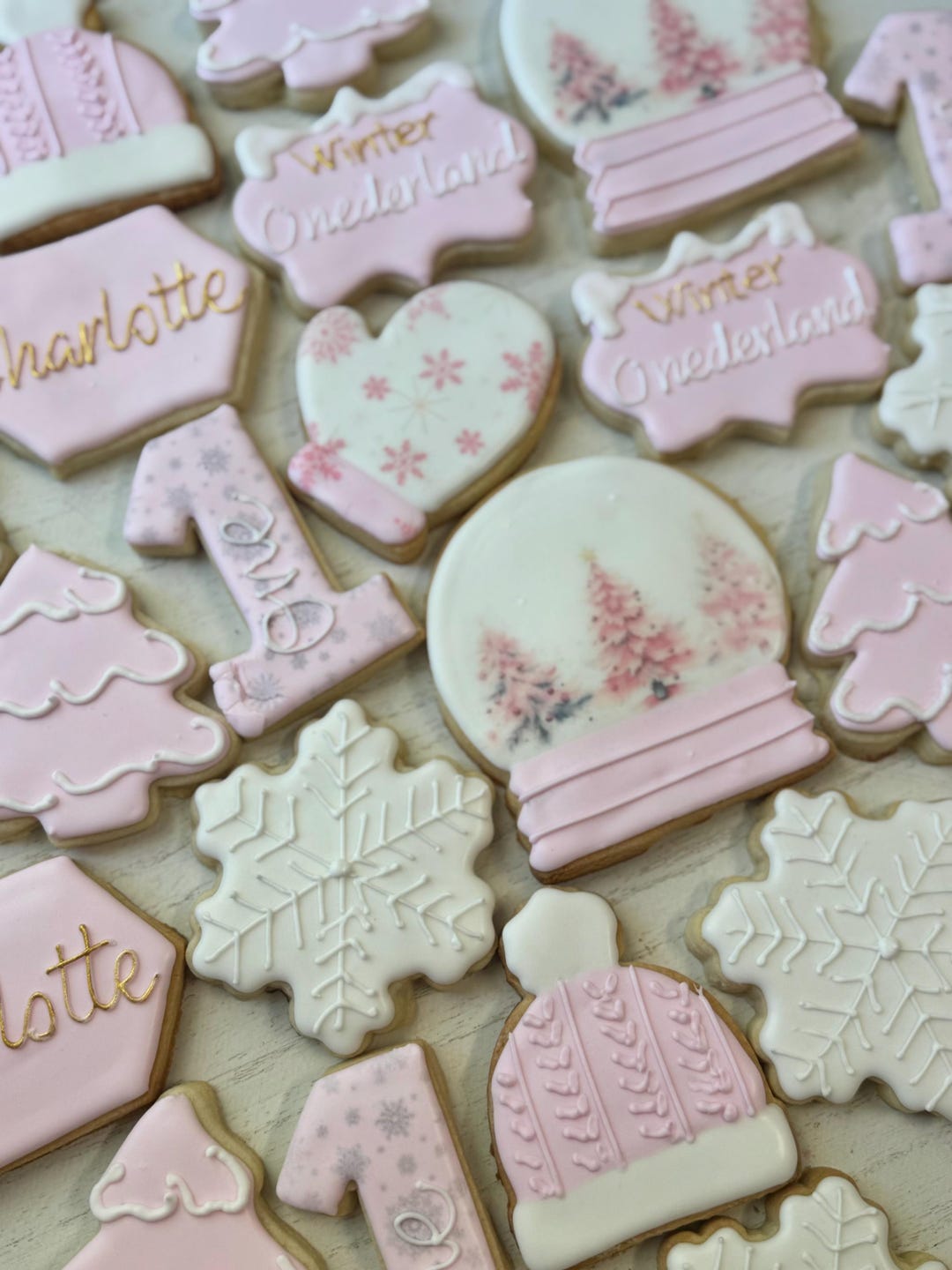 Winter Onederland Decorated Sugar Cookies, Winter Onederland Party ...