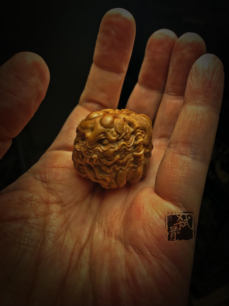 Chinese Culture A Pair of Hand Carved Walnuts Handball by Shiguart With ...
