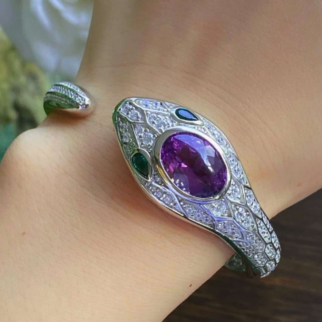 Luxury Serpent Jewelry Set - Pendant, Open Ring, Earrings, Bracelet ...