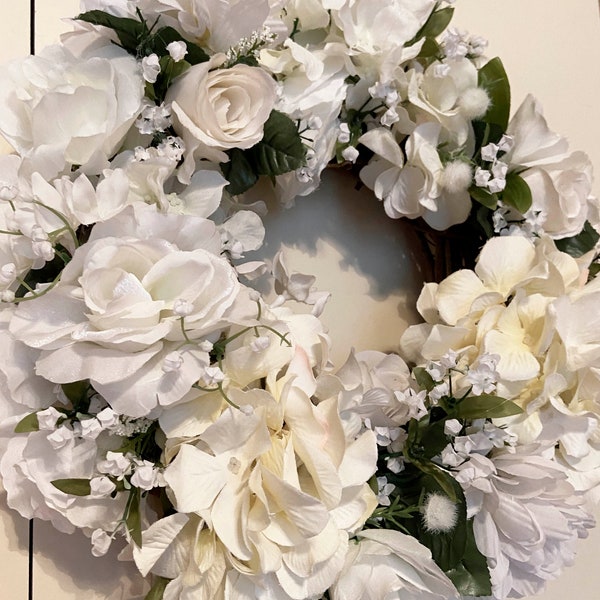 White Flower Wreath - Etsy