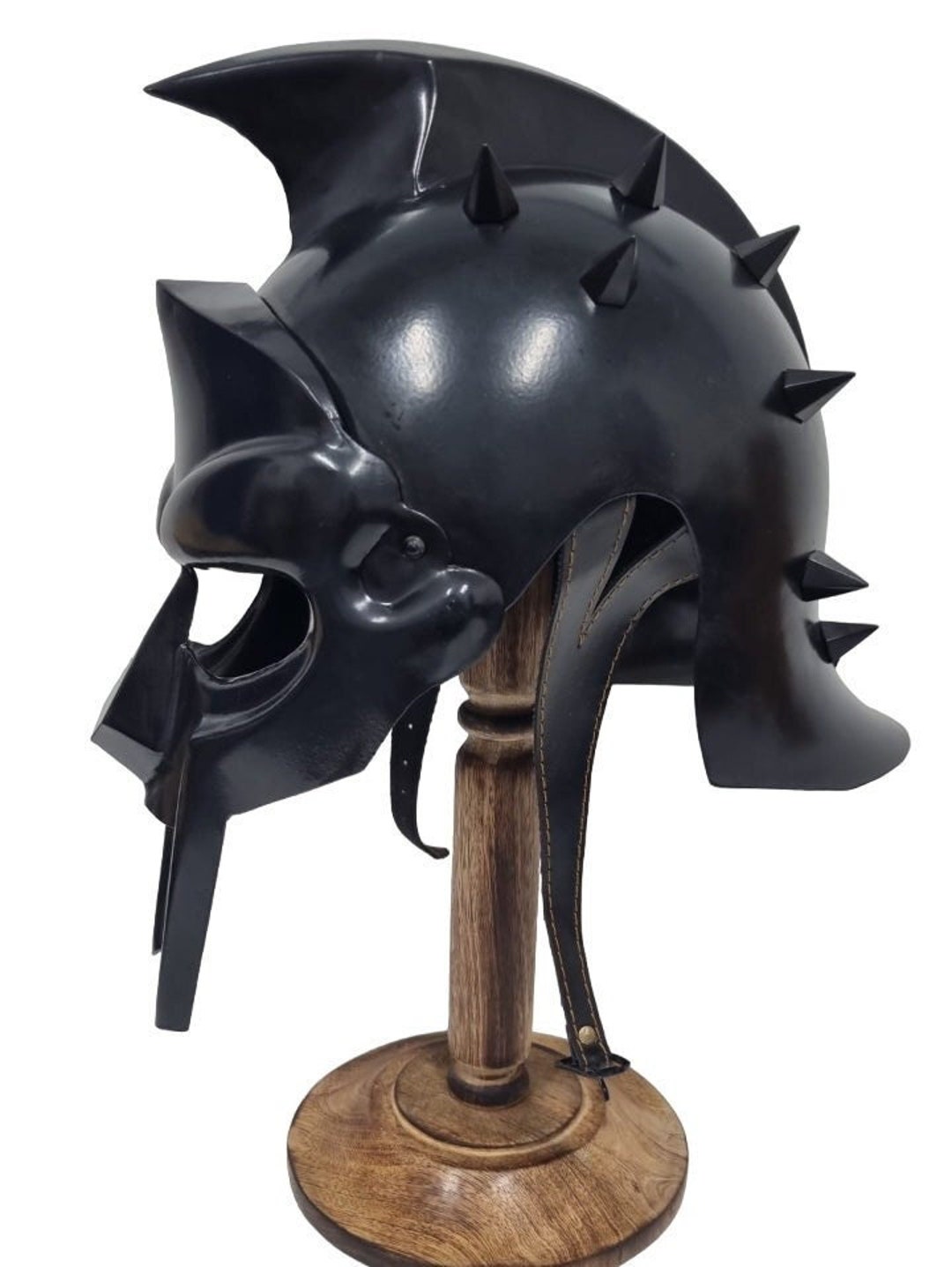 Gladiator Helmet (maximus Decimus Meridius) - Black | Wearable on an ...