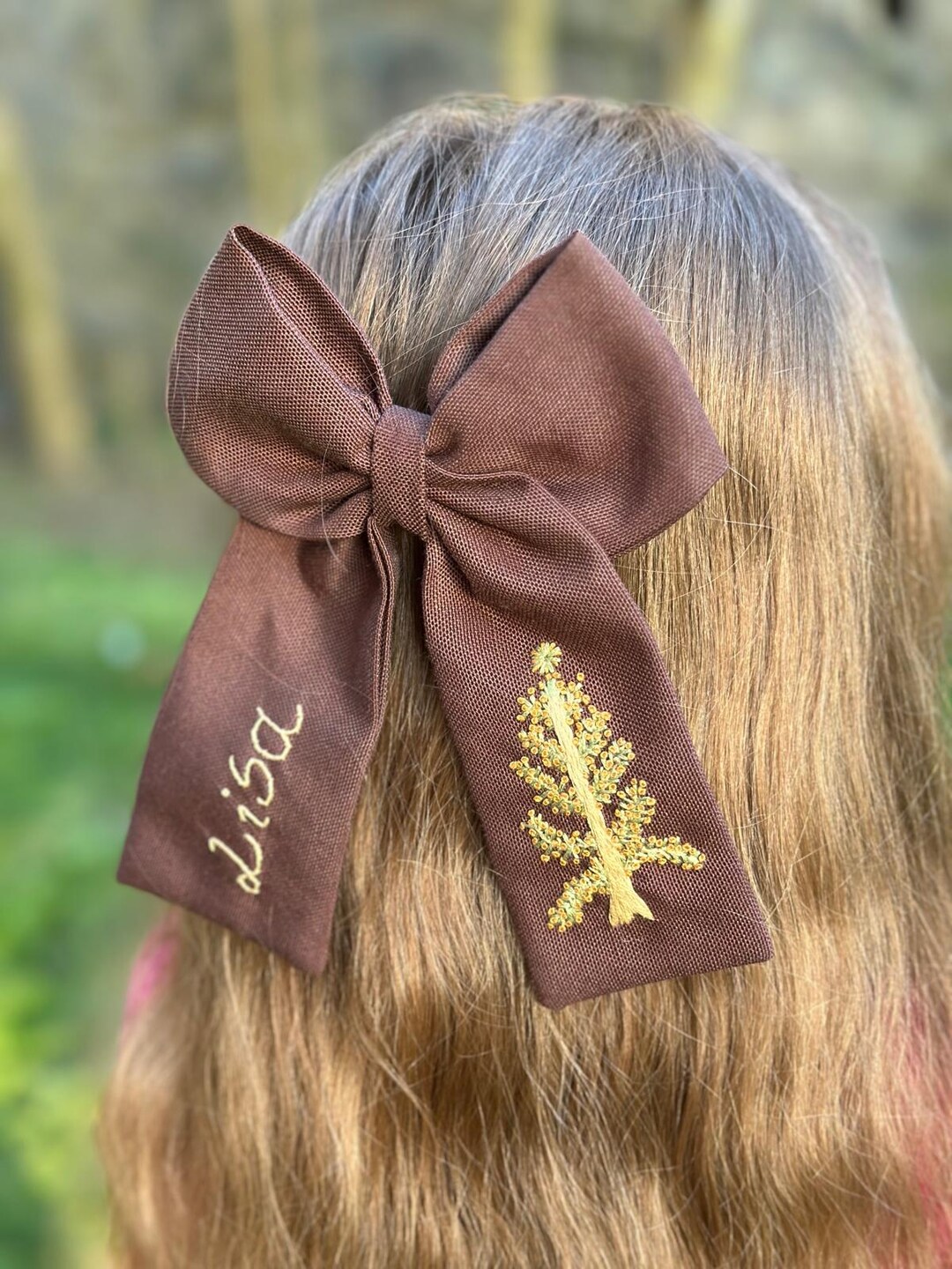 Hand Embroidered Name Hair Bow: Custom Linen Hair Clip - Etsy