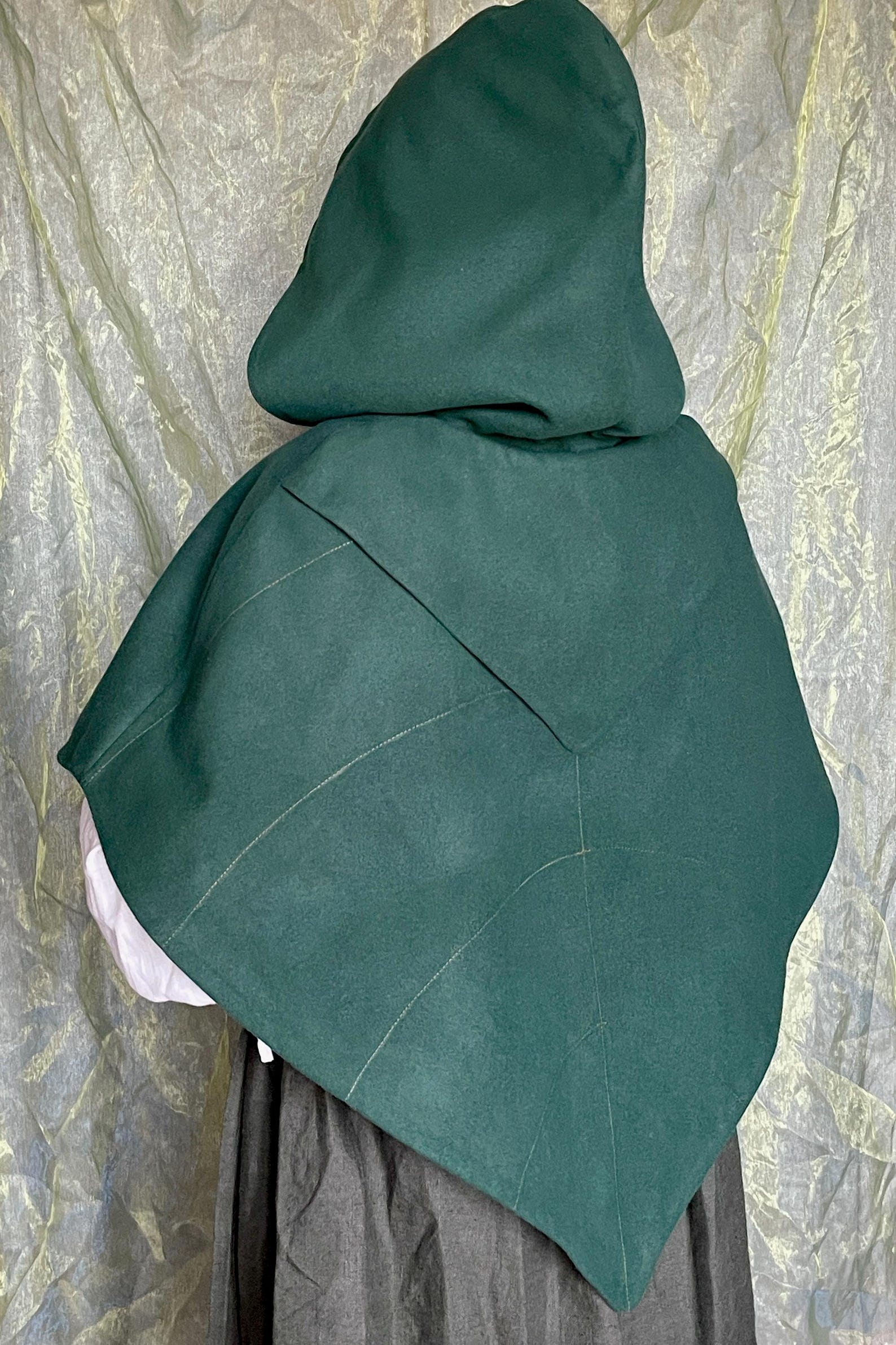 Hooded Cape "mulberry" - Whimsical Woollen Cape - LOTR Inspired Fantasy ...