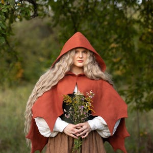 Hooded Cape "maple": Woollen Fantasy Leaf Shaped Short Cape - Hobbit ...