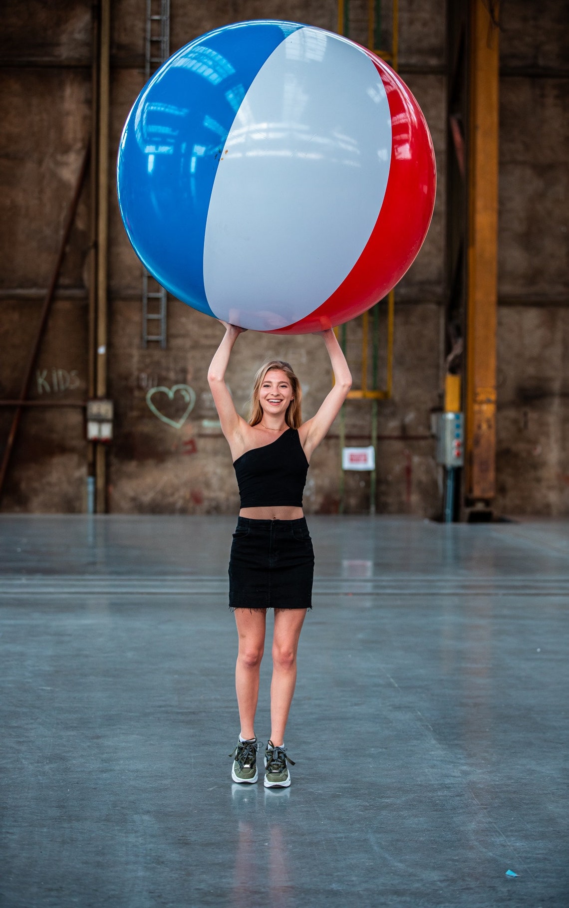 Huge Inflatable Beach Ball 4 Feet 120cm blue-white-red Big Inflatable ...