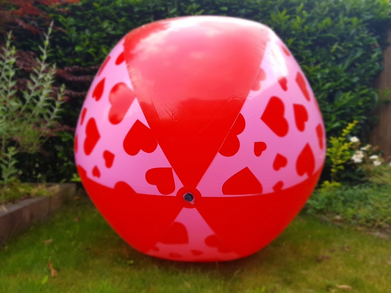 Huge Inflatable Beach Ball 4.3 Feet / 130cm Hearts Red & Pink Big ...