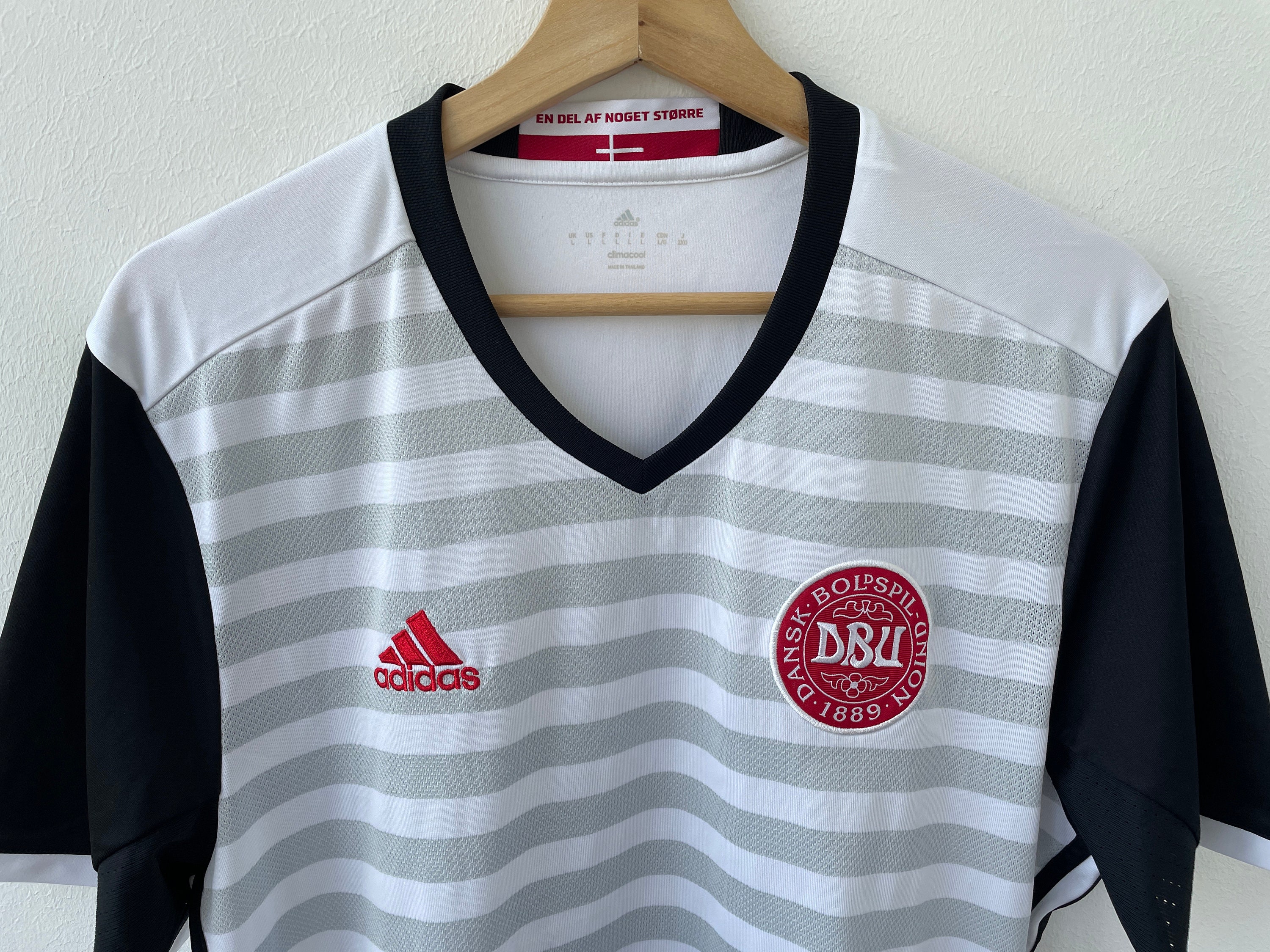 DENMARK NATIONAL TEAM 2016 Away Football Soccer Shirt Jersey Camiseta ...