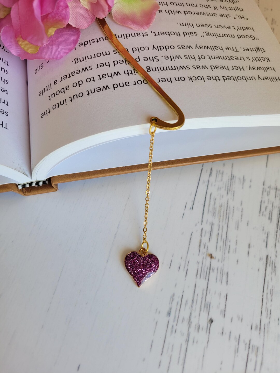 Metal Bookmarks | Enamel Heart Charm | Gold Hook | Filigree Detail | 6 ...