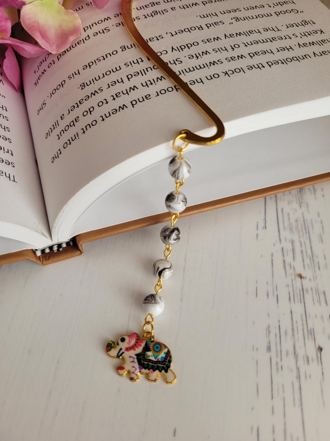 Metal Bookmarks | Painted Elephants | Gold Hook | Delicate Chain With ...