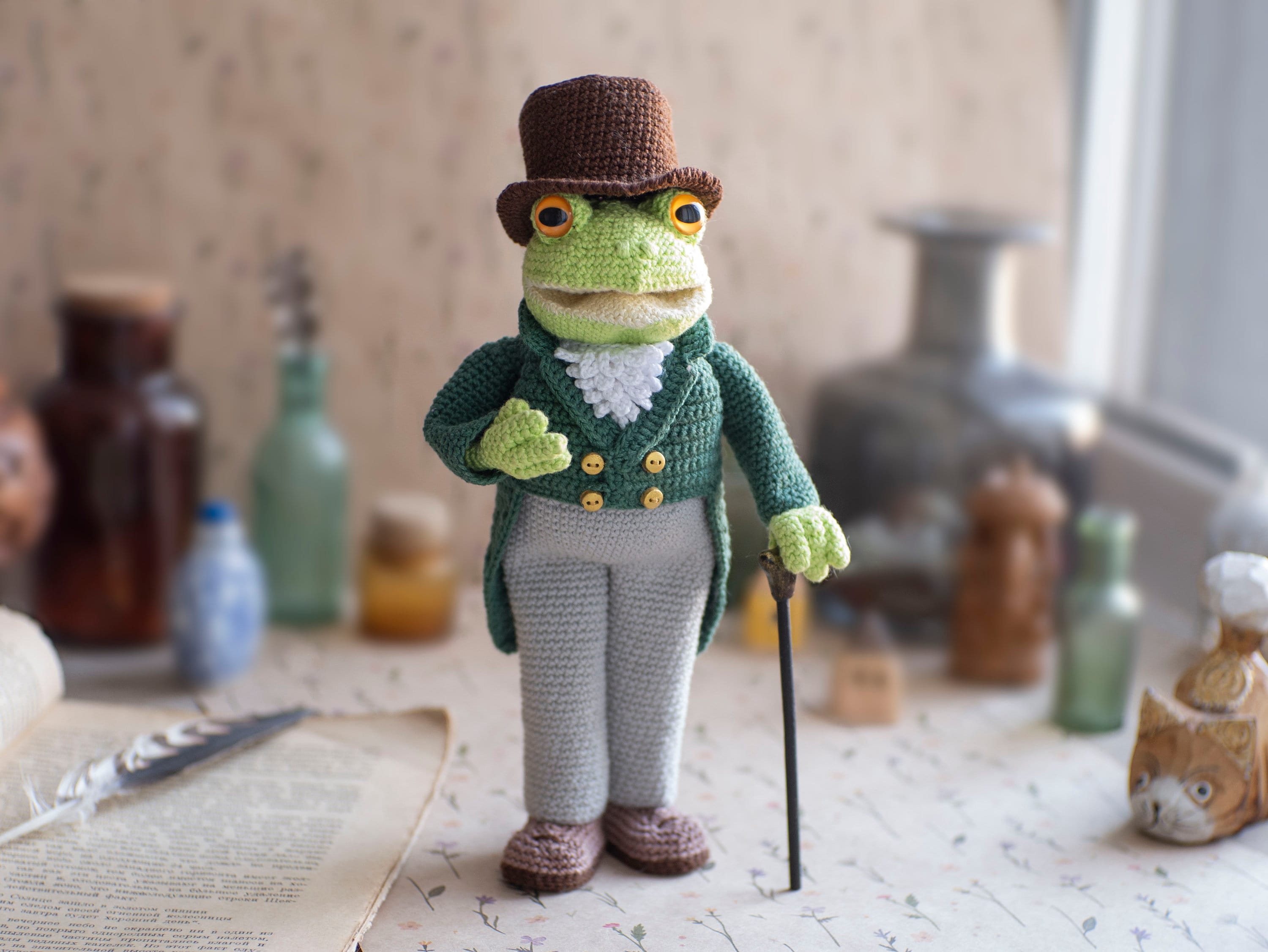 Dandy Frog Outfit Сrochet Pattern - Etsy