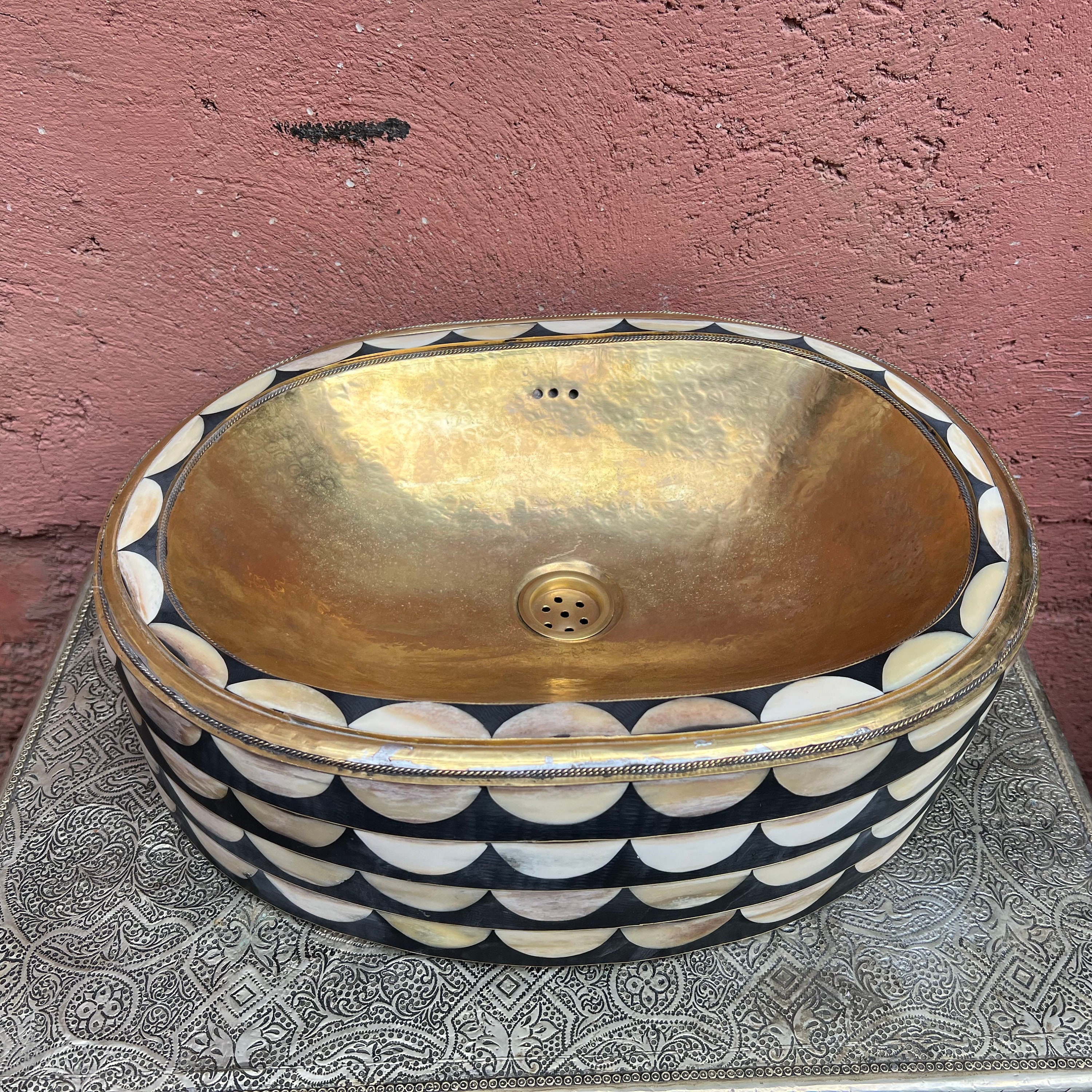 Bathroom Washbasin Vessel Sink ,brass Handmade Sink , Bone and Resin ...