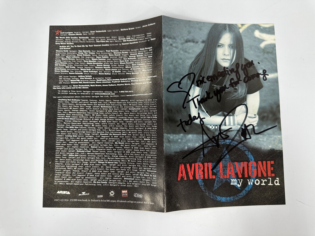 Autograph Signed Avril Lavigne Booklet COA - Etsy