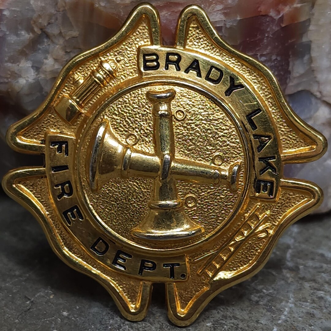 Vintage Obsolete Braxmar Hat Badge Brady Lake Fire Department Ohio ...