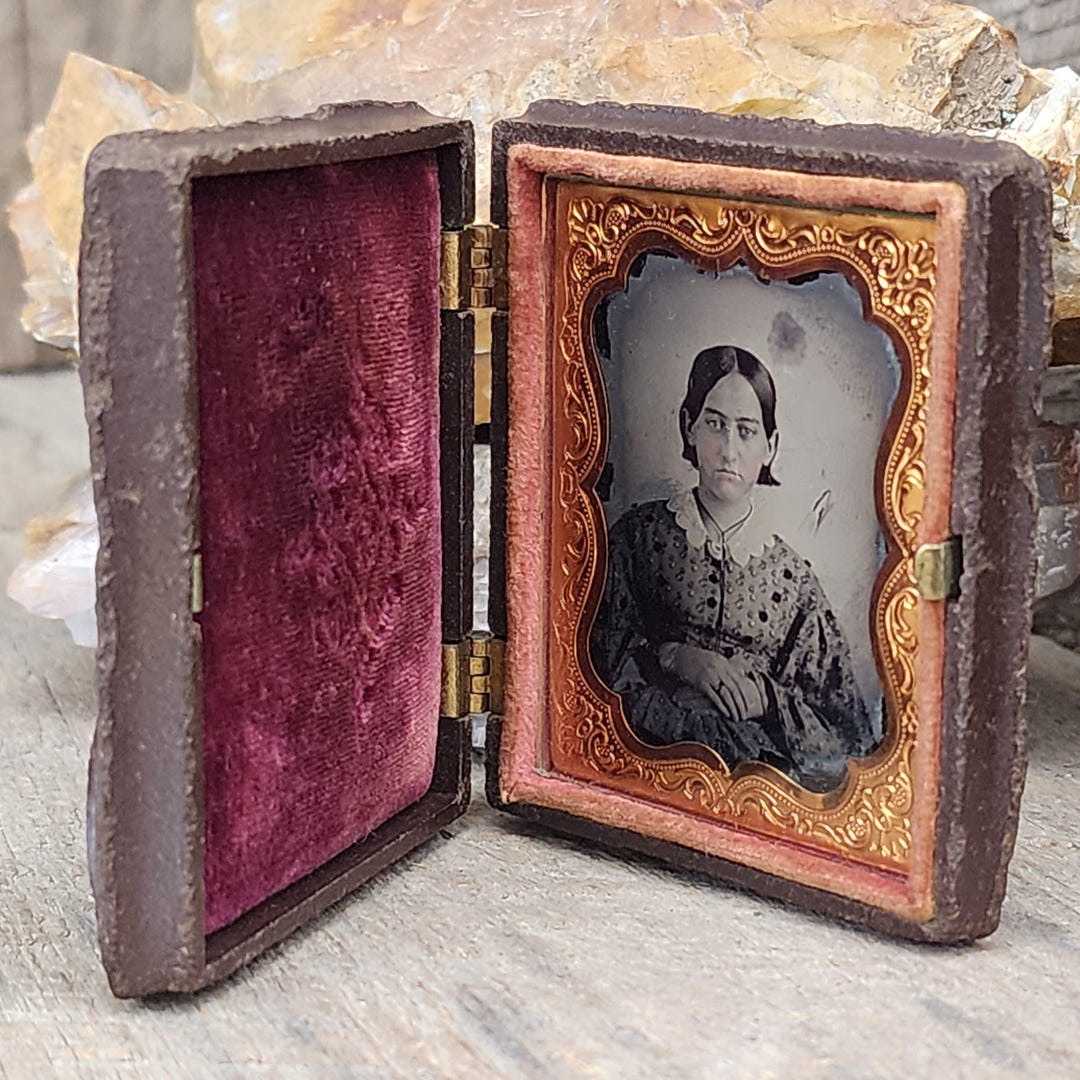 Antique Victorian Ambrotype Woman Photo in Littlefield Parsons Gutta ...