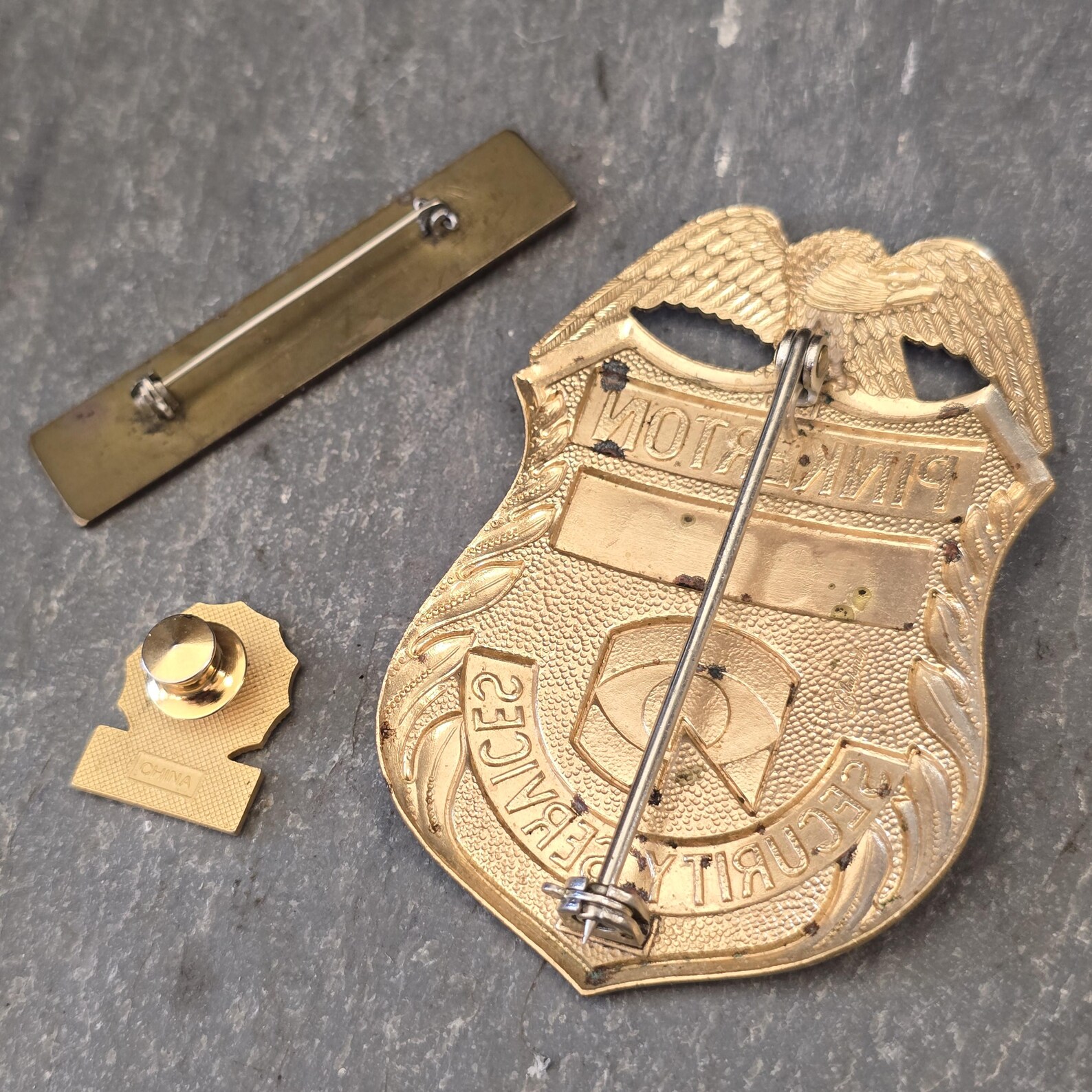 Vintage Obsolete Retired Pinkerton Security Services Guard Badge Shield ...