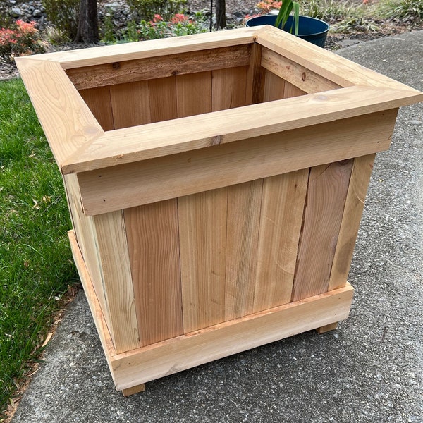 Red Cedar Planter - Etsy