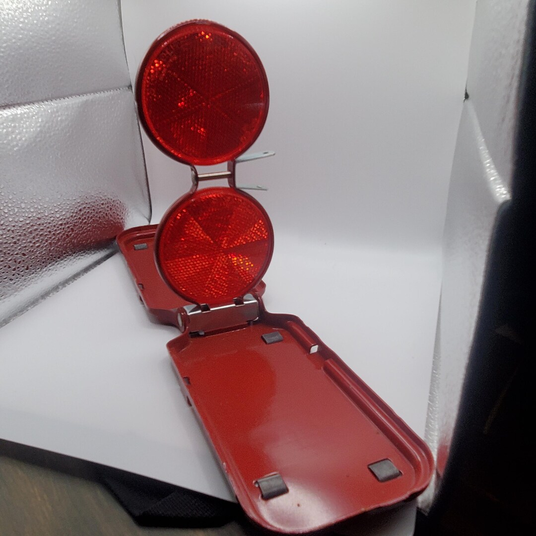 Vintage MIRO-FLEX Emergency Reflectors: 1950s Roadside Safety Flares ...