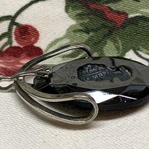 Vintage Black Glass Intaglio Cameo Oval Pendant Circa 1970s - Etsy