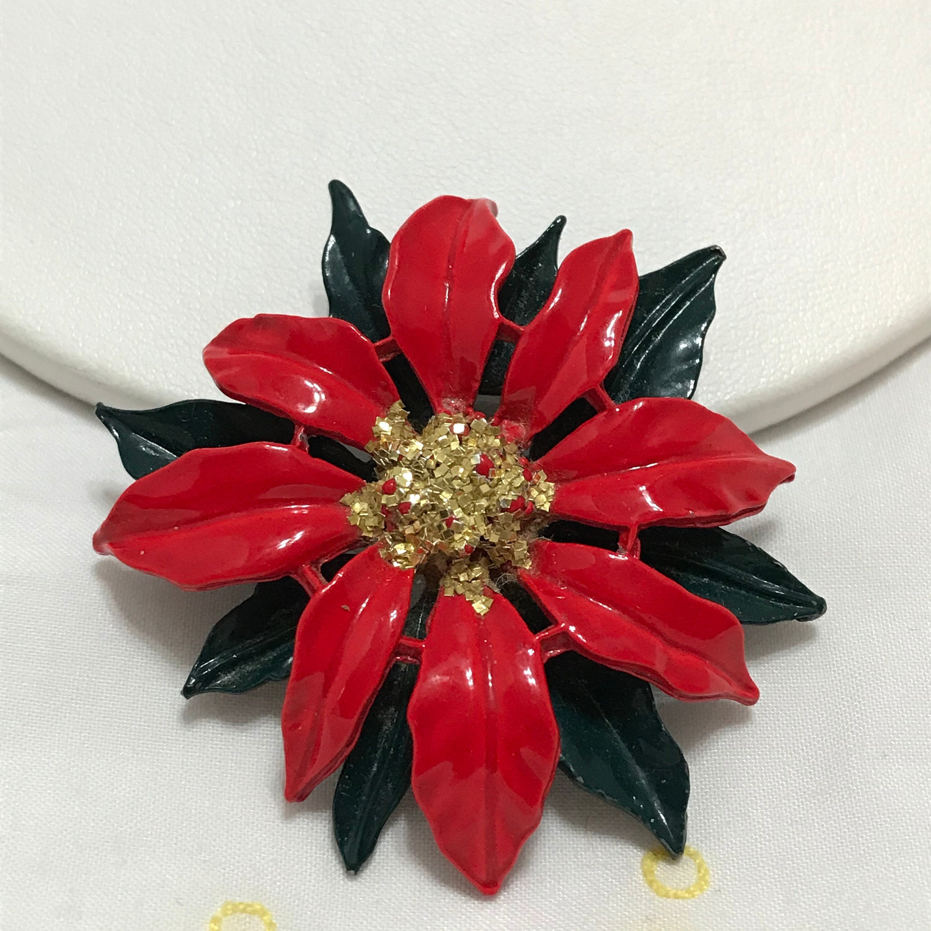 Vintage Enamel Poinsettia Christmas Brooch Pin Red and Green - Etsy
