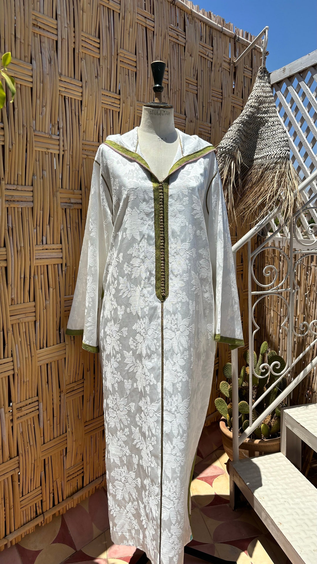Made to Order White Embossed Floral Jellaba With Green and Pink ...