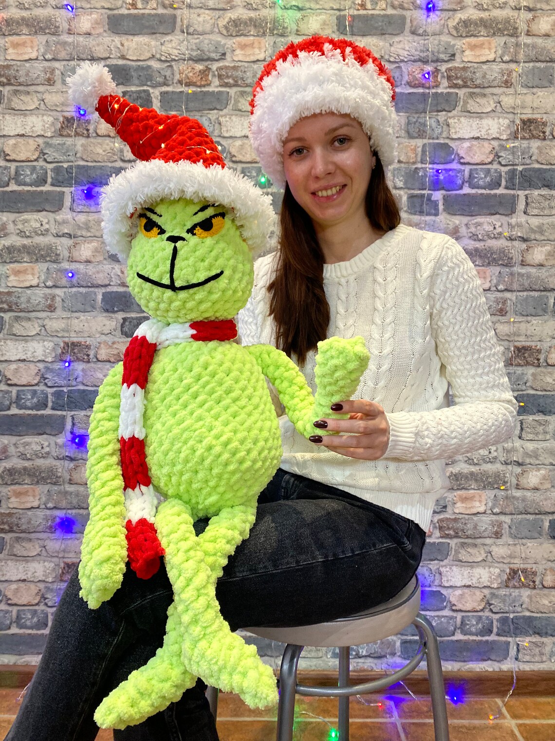 Christmas Grinch Crochet Pattern for Loop Yarn, Crochet Christmas Throw ...