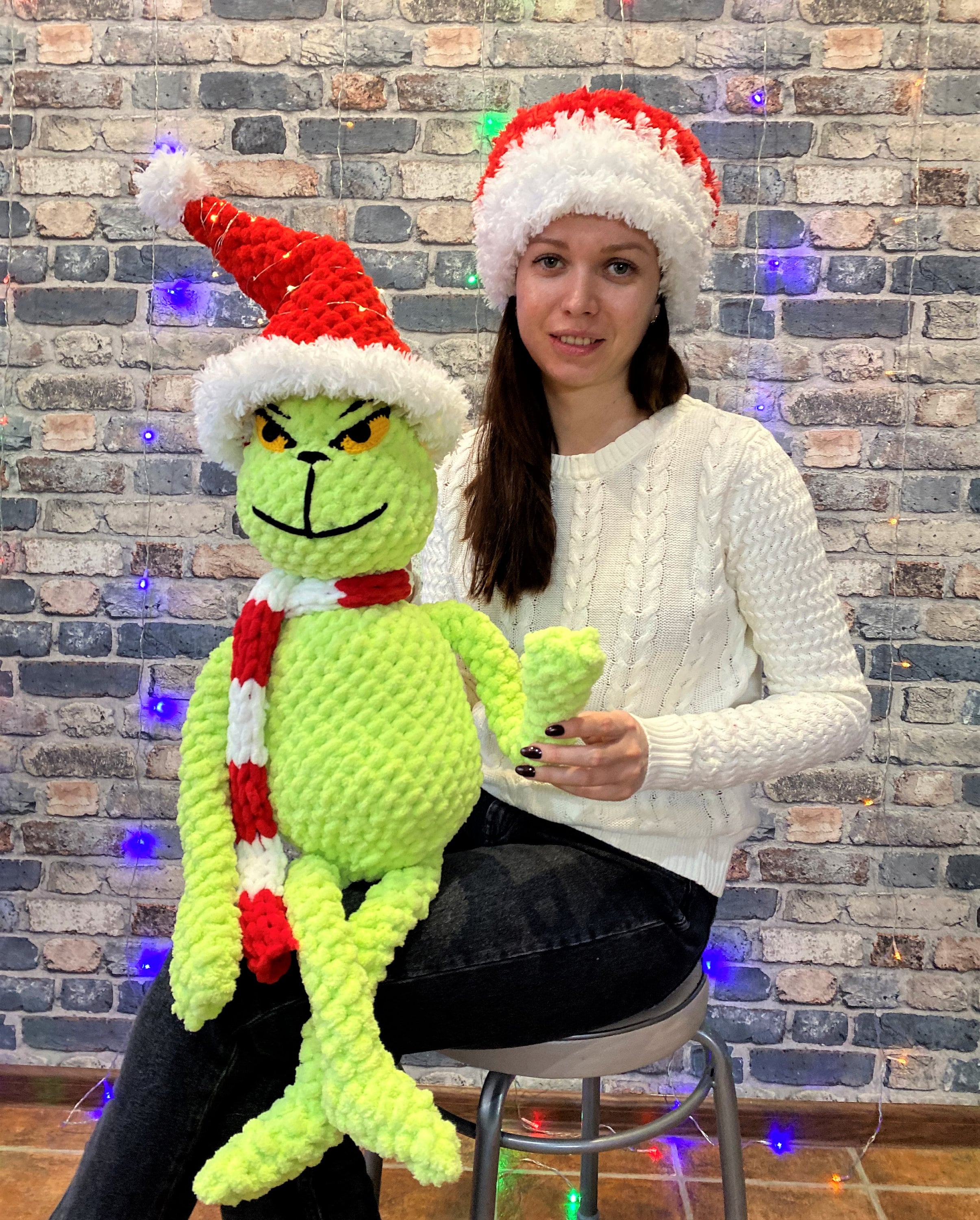 Christmas Grinch Crochet Pattern for Loop Yarn, Crochet Christmas Throw ...