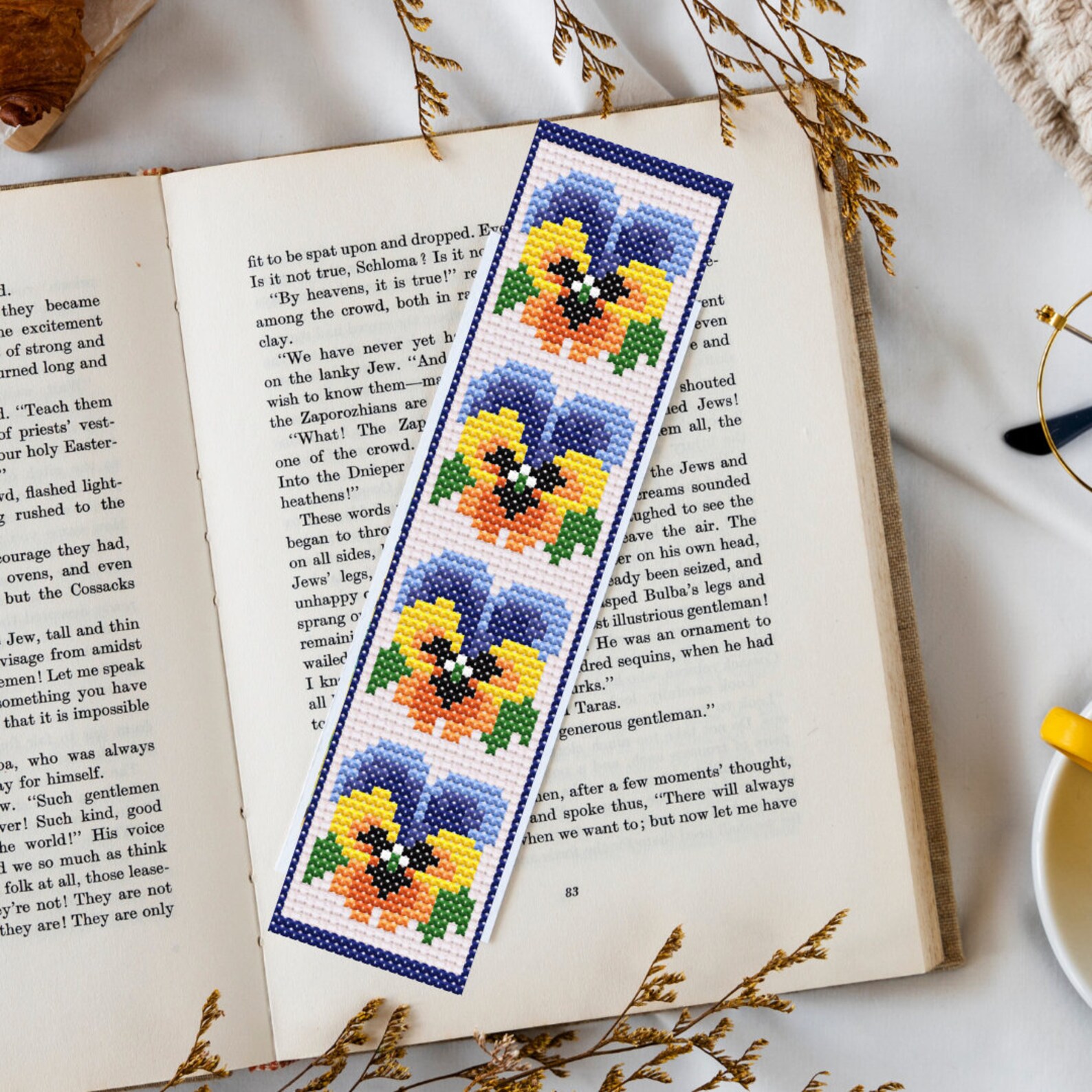 Pansy Bookmark Digital Cross Stitch Pattern, Flower Bookmark Pattern ...