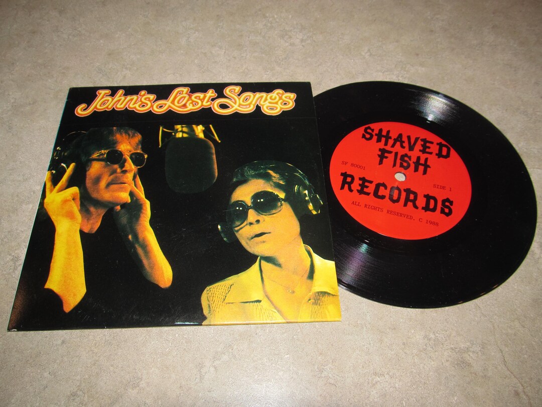 John Lennon (beatles) - Rare 7" 33 1/3 RPM - John's Lost Songs - Shaved ...