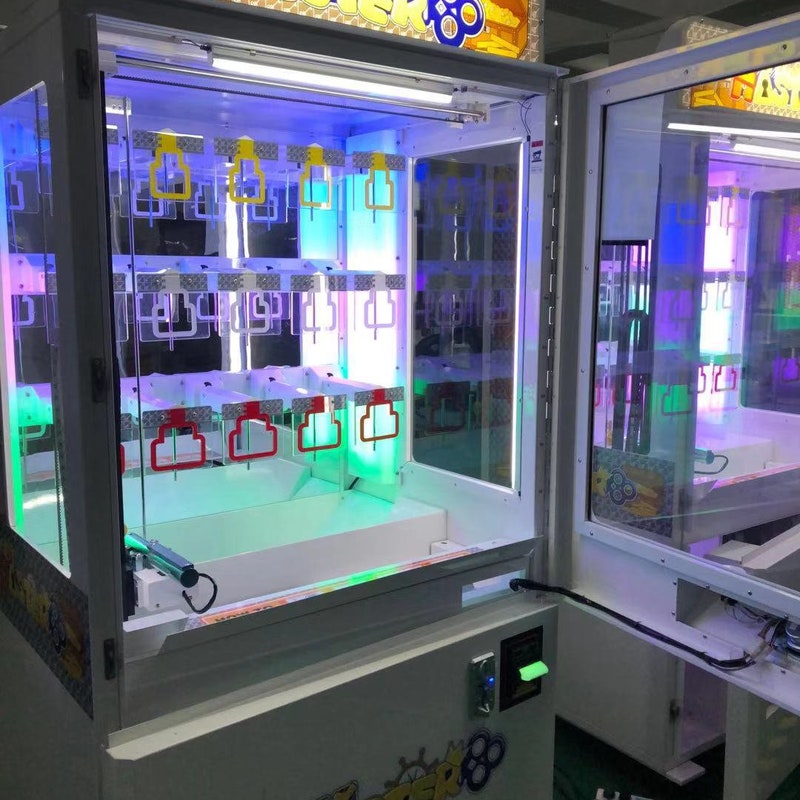 Arcade Machine Keychain - Etsy