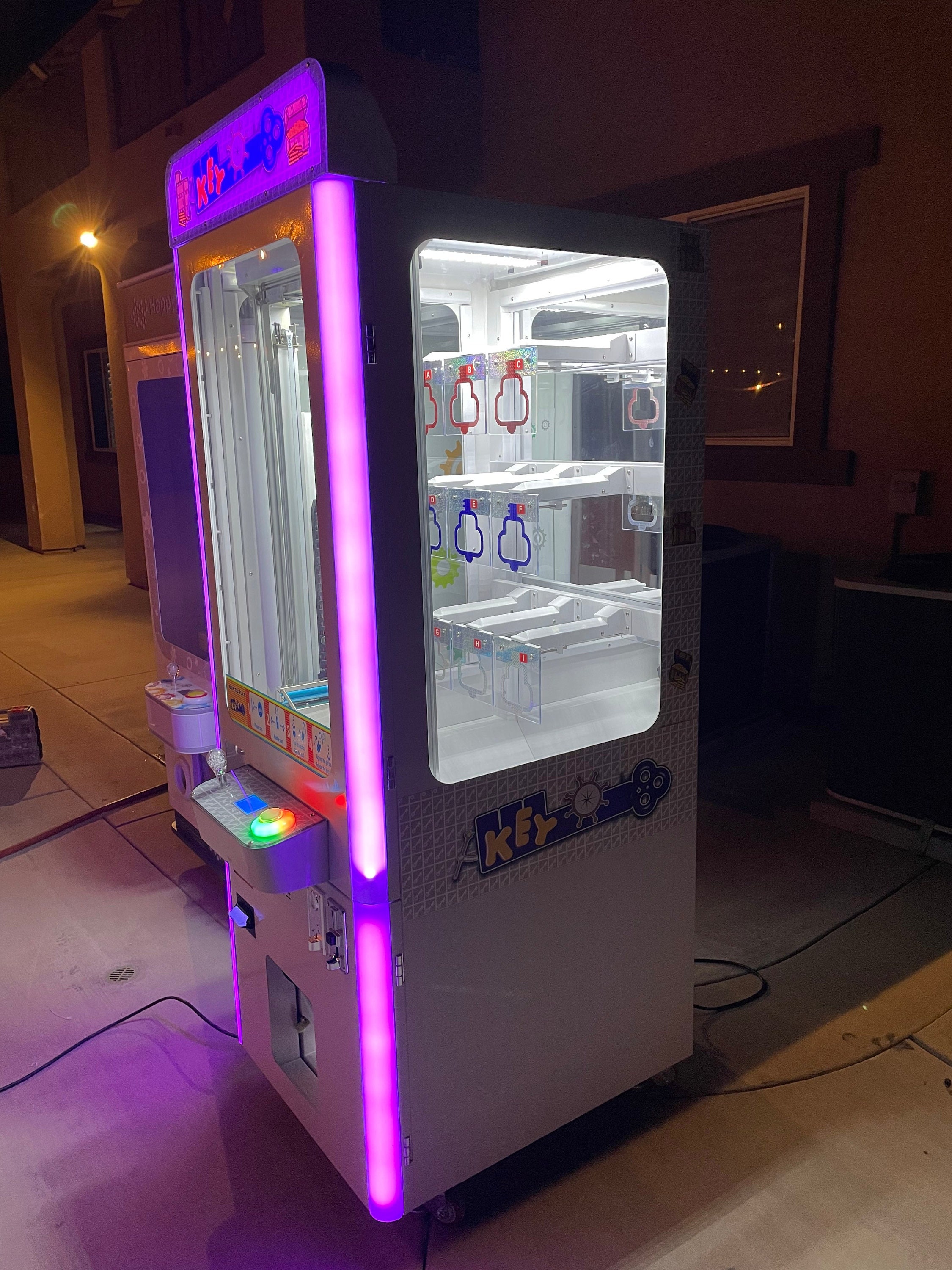 Sega Key Master 9 Holes Prize Arcade Machine - Etsy