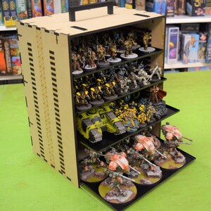 Magcase 2.0 MDF Magnetic Carrying Case / Display Case for Miniatures ...