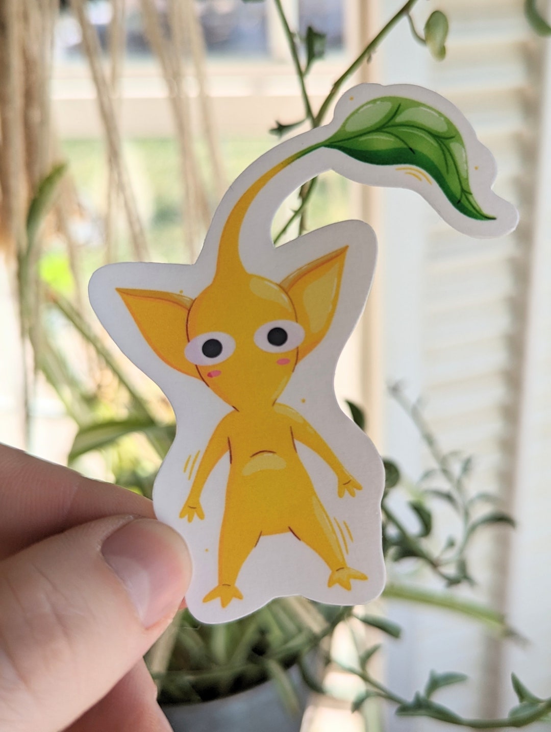 Yellow Pikmin Vinyl Sticker - Etsy
