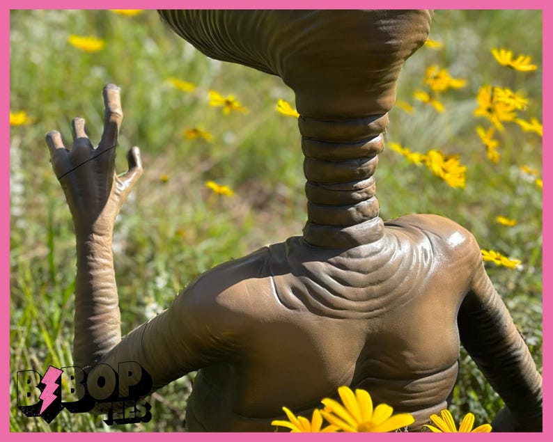 E.T. Extra Terrestrial Model Prop Movie Quality Life Size 35" With ...