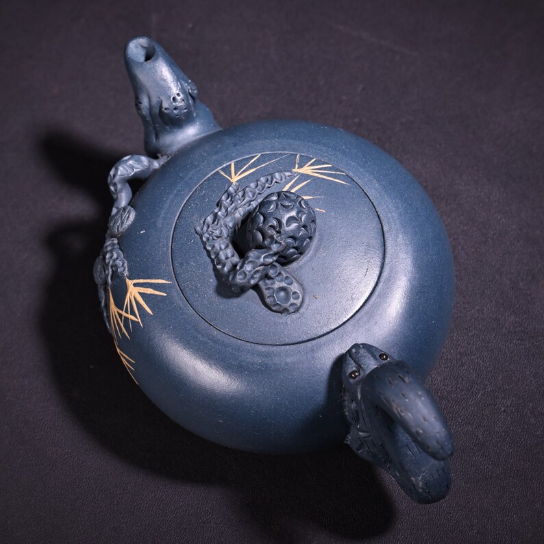 45511 Chinese Blue Yixing Zisha Clay Pine Tree Teapot W Artist Signed ...