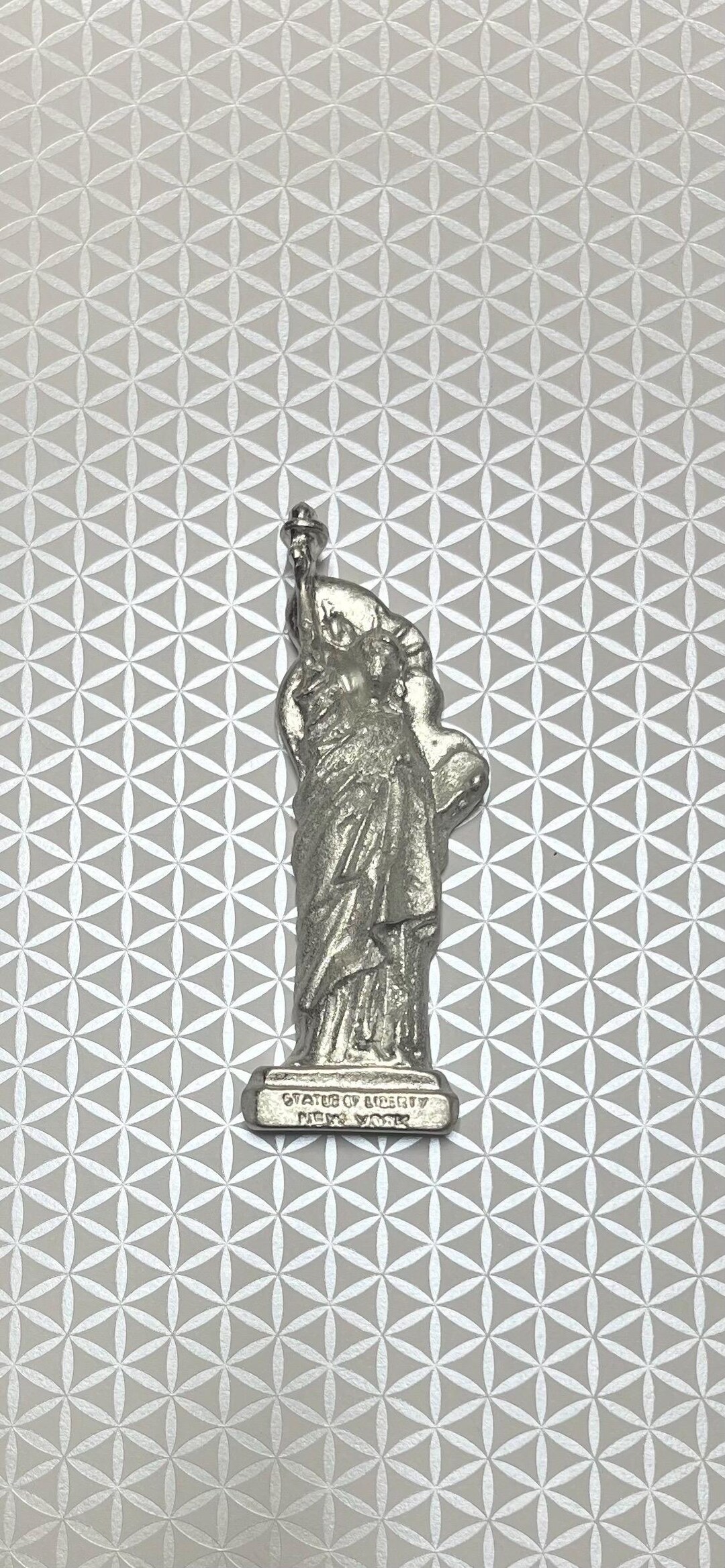 Statue of Liberty - Tin Pewter Paper Weight - Etsy