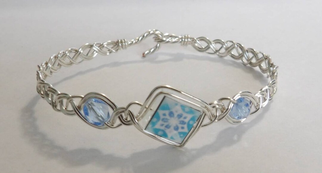 Genshin Impact Cryo Bracelet (square) - Etsy