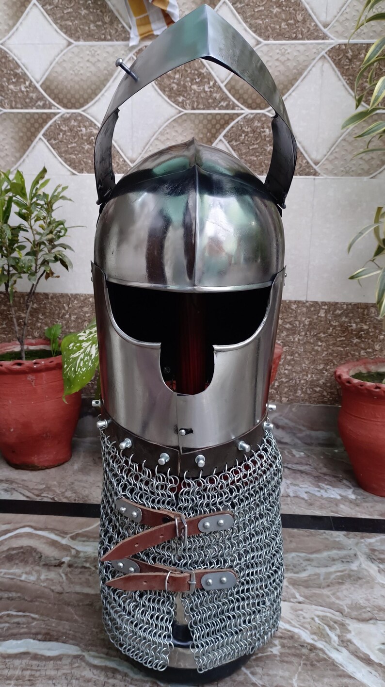 Knights Armor With Rondel, Gothic European Close Helmet 16 Gauge Steel ...