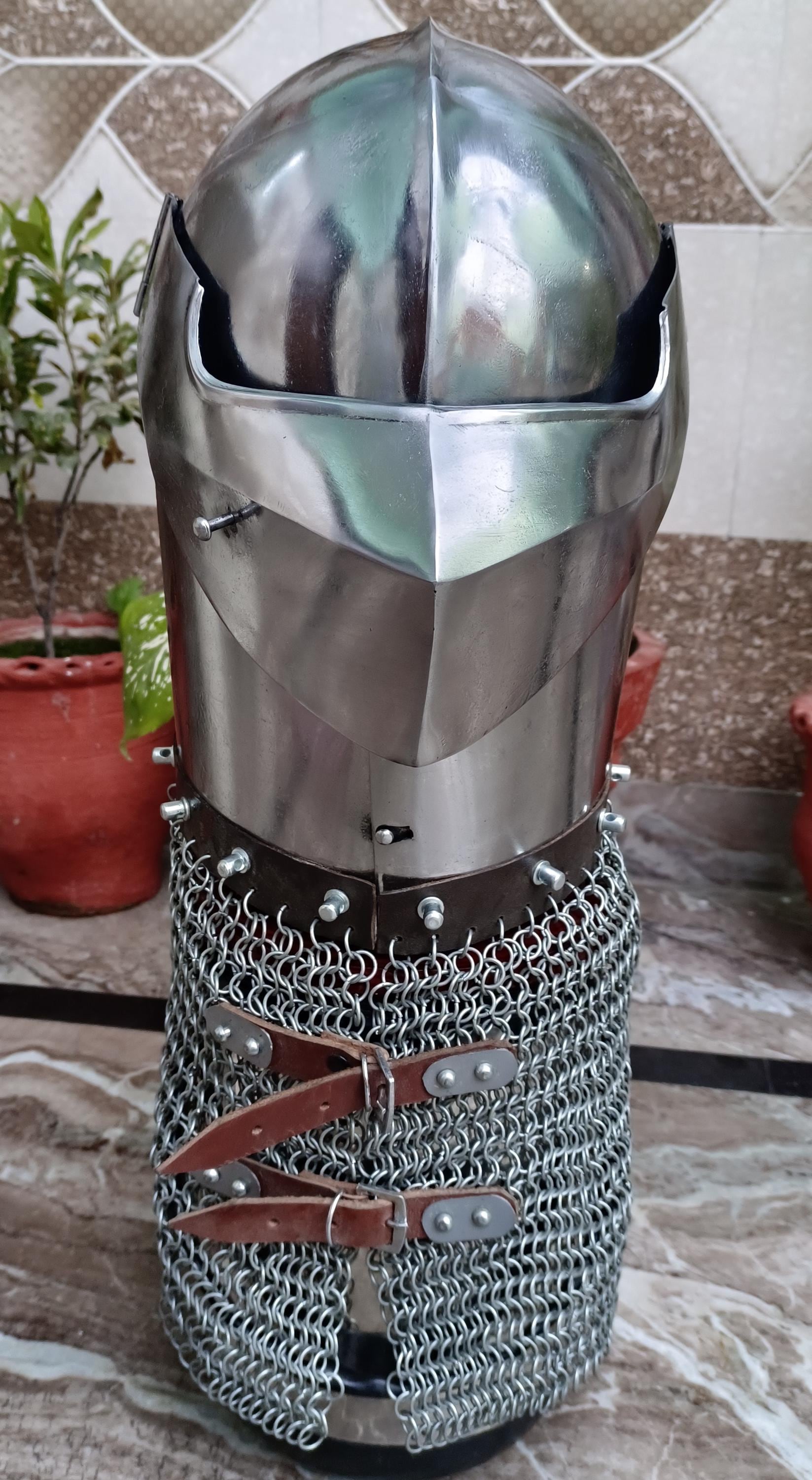 Knights Armor With Rondel, Gothic European Close Helmet 16 Gauge Steel ...