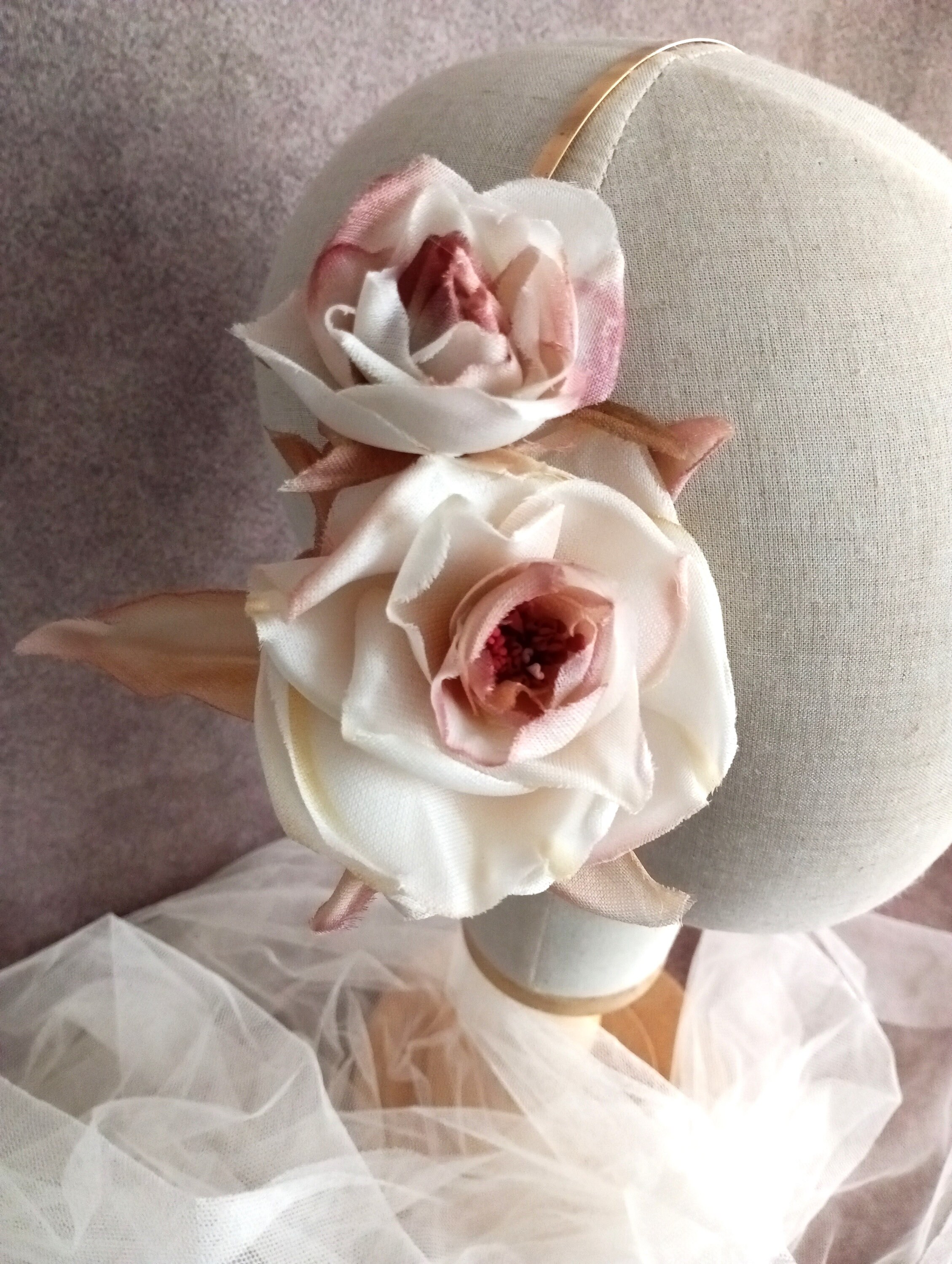 Elegant White Roses Fascinator Headpiece for Wedding Guest Flower Hair ...