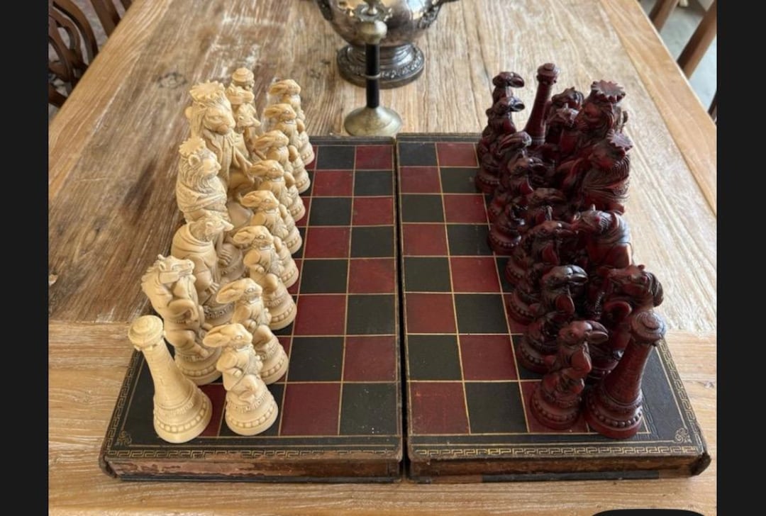 Berkeley Reynard the Fox Chess Set by Berkeley ( Cream and Red) - Etsy