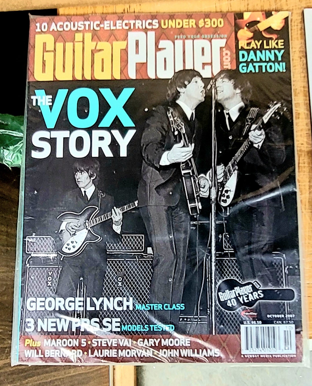 Beatles Stevie Vai Alice Cooper Guitar Player Magazine Oct 2007 Brand ...