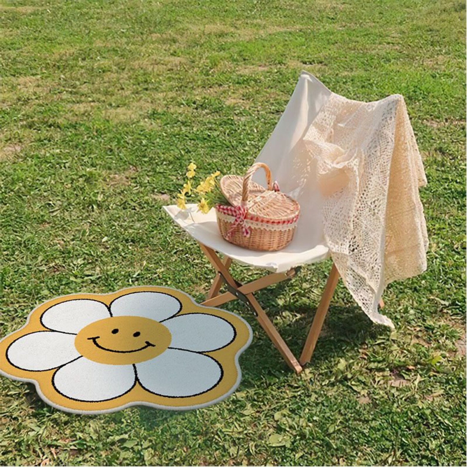 Novelty Smiley Face Flower Rugunique Home and Living - Etsy