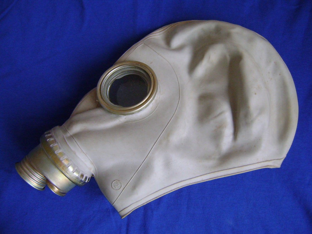 Soviet Era Polish Gas Mask Only Mask Size 2 - Etsy