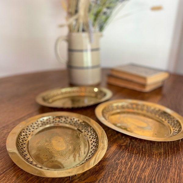 Vintage Brass Tray - Etsy