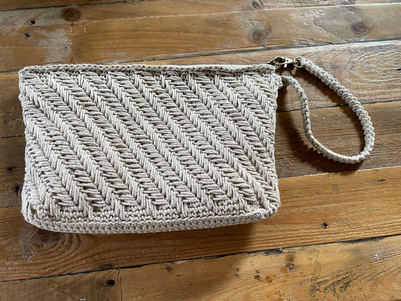 Diagonal Chevron Clutch Crochet Pattern With Video Tutorials - Etsy