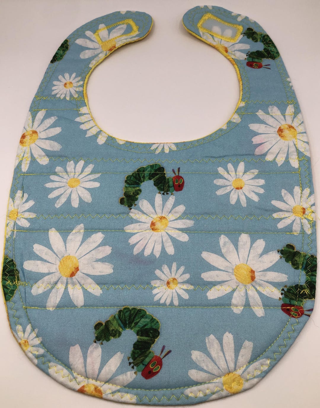 Hungry Caterpillar Deluxe Bib Quilt: Adjustable Durable Reversible ...
