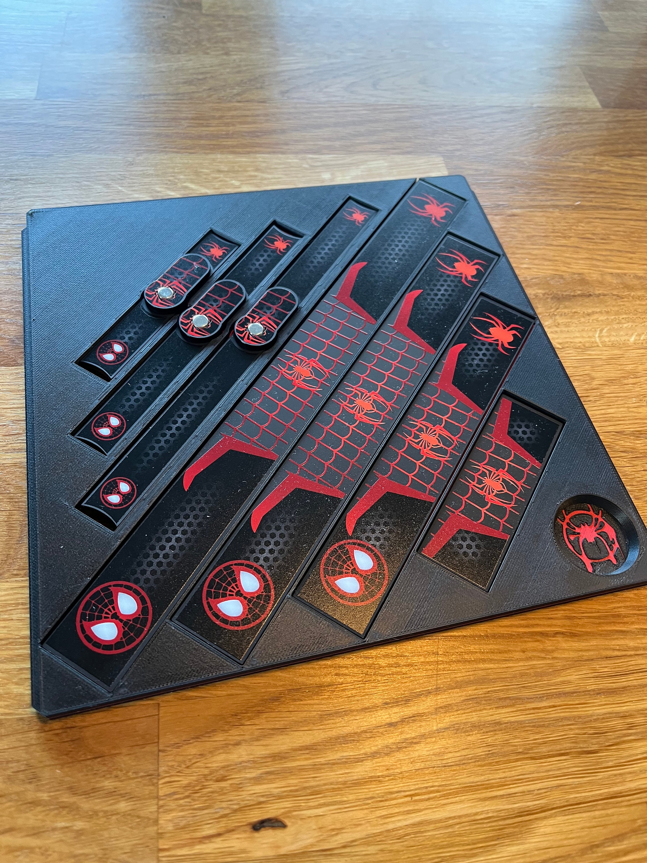 Marvel: Crisis Protocol Organizer - Venom Theme - Etsy